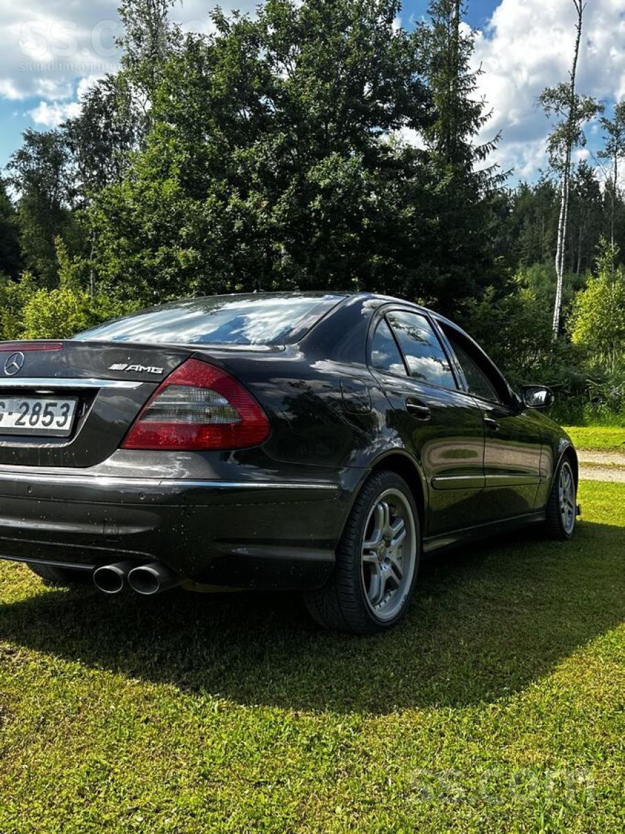 Melns Mercedes-Benz E 320 2008 Rēzekne, ar dzinēja tilpumu 3.00 L un nobraukumu 411 tūkst. km par 4500 €, foto 6 vietnē AUTOMOTO.COM.LV