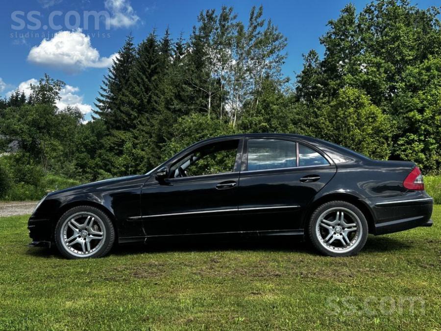 Melns Mercedes-Benz E 320 2008 Rēzekne, ar dzinēja tilpumu 3.00 L un nobraukumu 411 tūkst. km par 4500 €, foto 7 vietnē AUTOMOTO.COM.LV