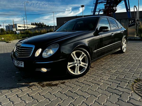 Черный Мерседес Е 320 2008 в Таллин, объемом двигателя 3.00 л и пробегом 366 тыс. км за 4999 €, фото 1 на AUTOMOTO.COM.LV