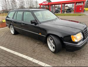 Melns Mercedes-Benz E 320 1994 Rīga, ar dzinēja tilpumu 3.20 L un nobraukumu 270 tūkst. km par 10900 €, foto 4 vietnē AUTOMOTO.COM.LV