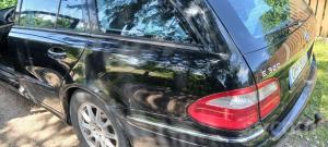 Melns Mercedes-Benz E 320 2004 Rīga, ar dzinēja tilpumu 3.20 L un nobraukumu 411 tūkst. km par 2500 €, foto 6 vietnē AUTOMOTO.COM.LV