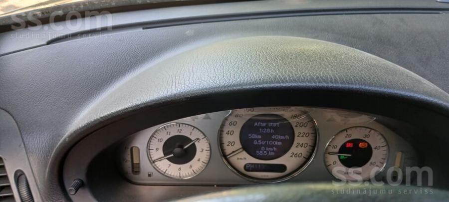 Melns Mercedes-Benz E 320 2004 Rīga, ar dzinēja tilpumu 3.20 L un nobraukumu 411 tūkst. km par 2500 €, foto 9 vietnē AUTOMOTO.COM.LV