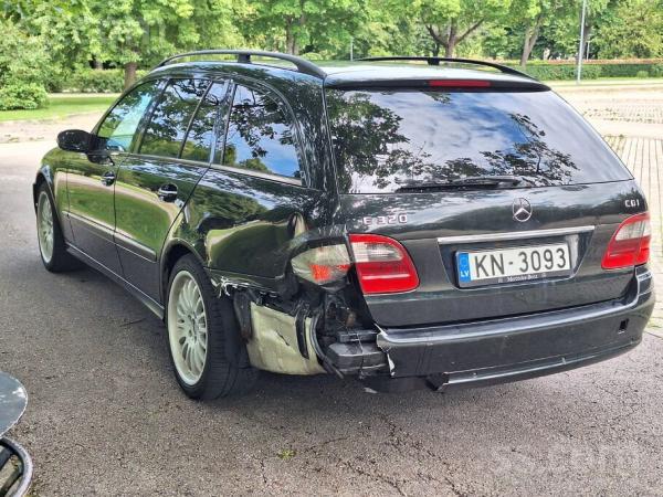 Melns Mercedes-Benz E 320 2004 Ventspils, ar dzinēja tilpumu 3.20 L un nobraukumu 591 tūkst. km par 990 €, foto 4 vietnē AUTOMOTO.COM.LV