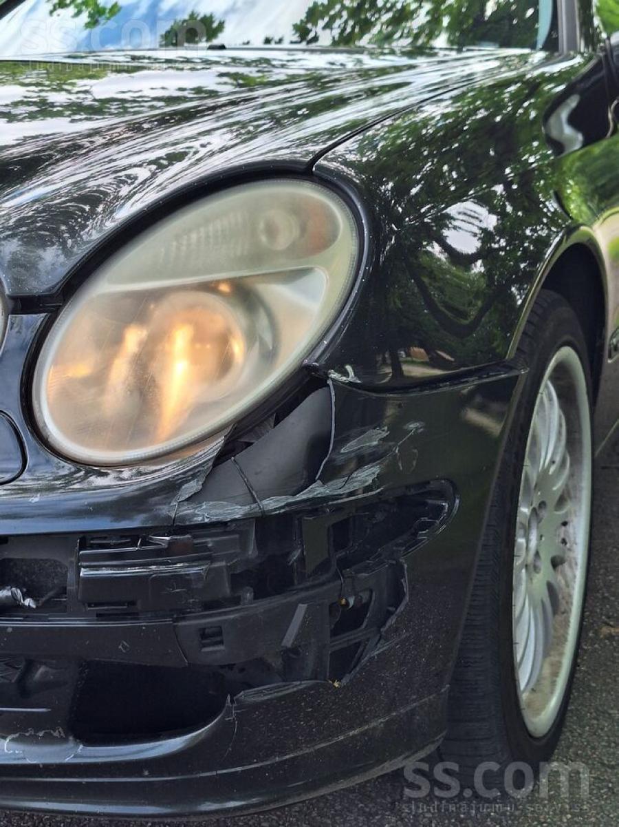 Melns Mercedes-Benz E 320 2004 Ventspils, ar dzinēja tilpumu 3.20 L un nobraukumu 591 tūkst. km par 990 €, foto 8 vietnē AUTOMOTO.COM.LV