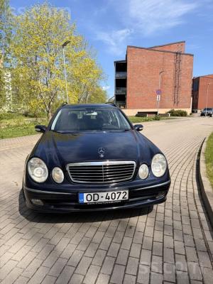 Black Mercedes-Benz E 320 2004 in Liepaja, with an engine capacity of 3.20 L and mileage of 362 thousand km for 3000 €, photo 5 on AUTOMOTO.COM.LV