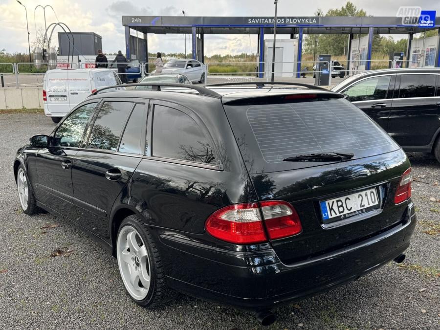 Черный Мерседес Е 320 2004 в Каунас, объемом двигателя 3.20 л и пробегом 0 тыс. км за 1700 €, фото 5 на AUTOMOTO.COM.LV