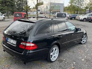 Черный Мерседес Е 320 2004 в Каунас, объемом двигателя 3.20 л и пробегом 0 тыс. км за 1700 €, фото 15 на AUTOMOTO.COM.LV