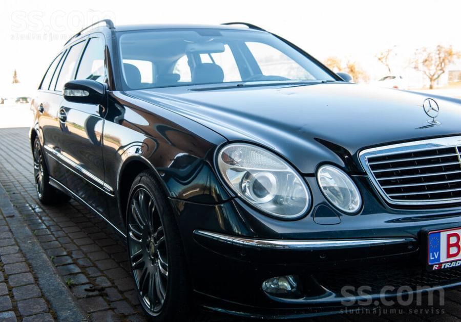 Melns Mercedes-Benz E 320 2005 Cēsis, ar dzinēja tilpumu 3.00 L un nobraukumu 296 tūkst. km par 3600 €, foto 8 vietnē AUTOMOTO.COM.LV