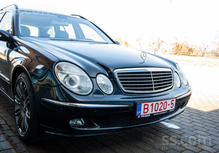 Melns Mercedes-Benz E 320 2005 Cēsis, ar dzinēja tilpumu 3.00 L un nobraukumu 296 tūkst. km par 3600 €, foto 9 vietnē AUTOMOTO.COM.LV