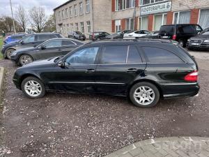 Черный Мерседес Е 320 2005 в Цесис, объемом двигателя 3.20 л и пробегом 238 тыс. км за 3500 €, фото 5 на AUTOMOTO.COM.LV