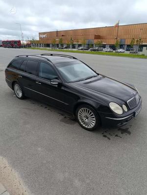 Black Mercedes-Benz E 320 2005 in Klaipeda, with an engine capacity of 2.99 L and mileage of 452 thousand km for 2000 €, photo  on AUTOMOTO.COM.LV