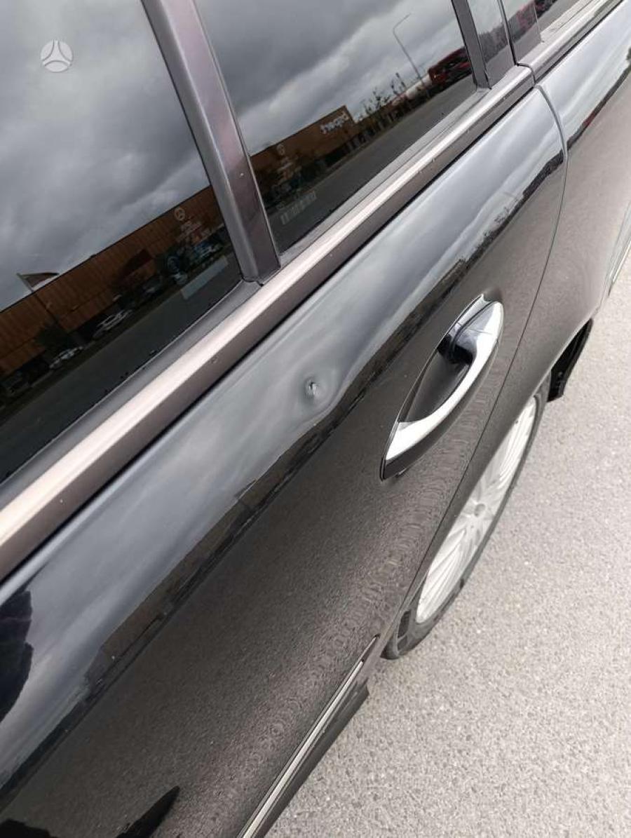 Черный Мерседес Е 320 2005 в Клайпеда, объемом двигателя 2.99 л и пробегом 452 тыс. км за 2000 €, фото 12 на AUTOMOTO.COM.LV