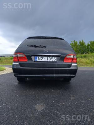 Melns Mercedes-Benz E 320 2006 Jelgava, ar dzinēja tilpumu 3.00 L un nobraukumu 399 tūkst. km par 4250 €, foto 5 vietnē AUTOMOTO.COM.LV