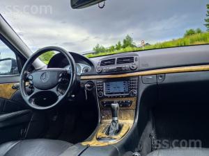 Melns Mercedes-Benz E 320 2006 Jelgava, ar dzinēja tilpumu 3.00 L un nobraukumu 399 tūkst. km par 4250 €, foto 7 vietnē AUTOMOTO.COM.LV