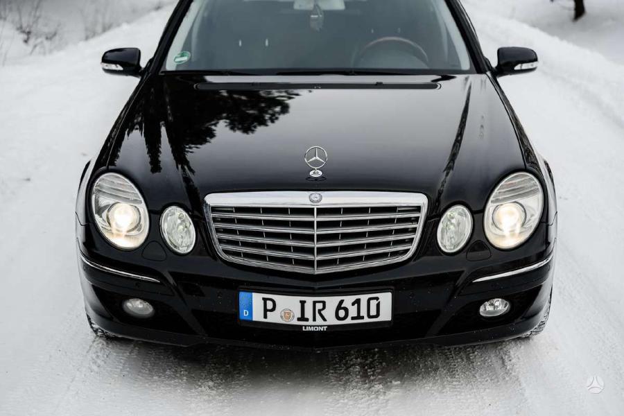 Melns Mercedes-Benz E 320 2007 Mažeikiai, ar dzinēja tilpumu 2.99 L un nobraukumu 331 tūkst. km par 5000 €, foto 2 vietnē AUTOMOTO.COM.LV