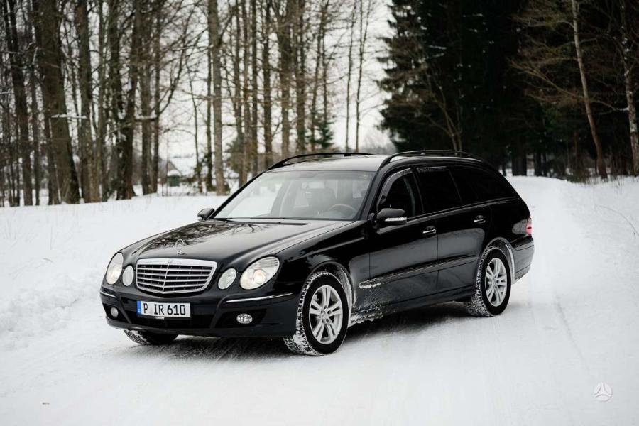 Melns Mercedes-Benz E 320 2007 Mažeikiai, ar dzinēja tilpumu 2.99 L un nobraukumu 331 tūkst. km par 5000 €, foto 11 vietnē AUTOMOTO.COM.LV