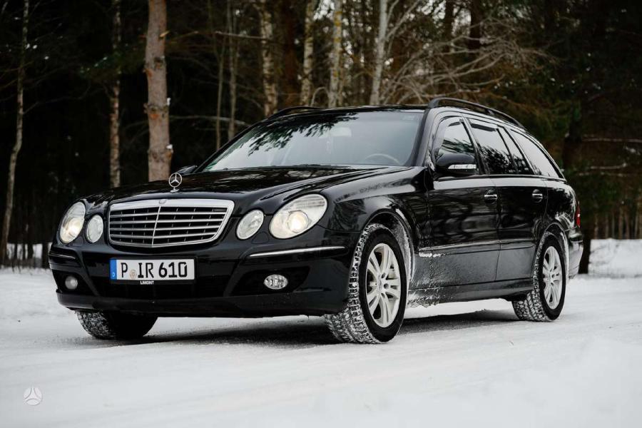 Melns Mercedes-Benz E 320 2007 Mažeikiai, ar dzinēja tilpumu 2.99 L un nobraukumu 331 tūkst. km par 5000 €, foto 19 vietnē AUTOMOTO.COM.LV