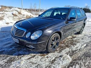 Melns Mercedes-Benz E 320 2007 Viļņa, ar dzinēja tilpumu 2.99 L un nobraukumu 345 tūkst. km par 3800 €, foto  vietnē AUTOMOTO.COM.LV