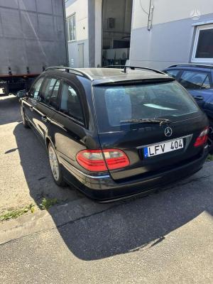 Black Mercedes-Benz E 320 2007 in Vilnius, with an engine capacity of 3.20 L and mileage of 365 thousand km for 2400 €, photo 17 on AUTOMOTO.COM.LV