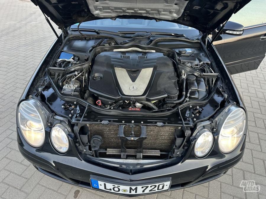Black Mercedes-Benz E 320 2008 in Marijampole, with an engine capacity of 3.00 L and mileage of 335 thousand km for 4100 €, photo 16 on AUTOMOTO.COM.LV
