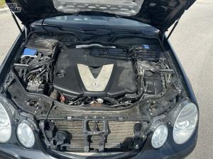 Melns Mercedes-Benz E 320 2008 Marijampole, ar dzinēja tilpumu 3.00 L un nobraukumu 335 tūkst. km par 3999 €, foto 23 vietnē AUTOMOTO.COM.LV