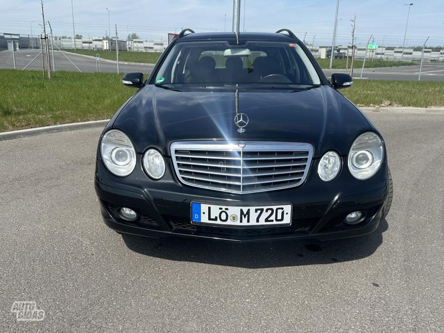Melns Mercedes-Benz E 320 2008 Marijampole, ar dzinēja tilpumu 3.00 L un nobraukumu 335 tūkst. km par 3999 €, foto 8 vietnē AUTOMOTO.COM.LV