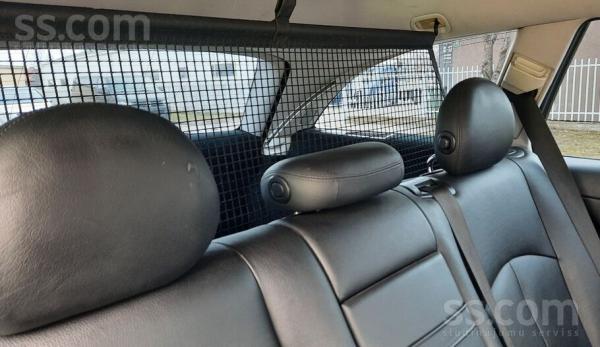 Black Mercedes-Benz E 320 2008 in Liepaja, with an engine capacity of 3.00 L and mileage of 252 thousand km for 5000 €, photo 3 on AUTOMOTO.COM.LV
