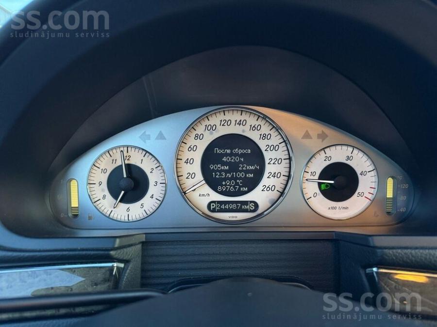 Melns Mercedes-Benz E 320 2008 Liepāja, ar dzinēja tilpumu 3.00 L un nobraukumu 245 tūkst. km par 5100 €, foto 6 vietnē AUTOMOTO.COM.LV