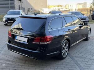 Black Mercedes-Benz E 320 2014 in Vilnius, with an engine capacity of 3.00 L and mileage of 263 thousand km for 8999 €, photo 6 on AUTOMOTO.COM.LV