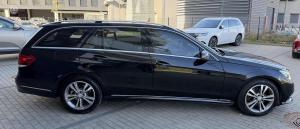 Black Mercedes-Benz E 320 2014 in Vilnius, with an engine capacity of 3.00 L and mileage of 263 thousand km for 8999 €, photo 7 on AUTOMOTO.COM.LV