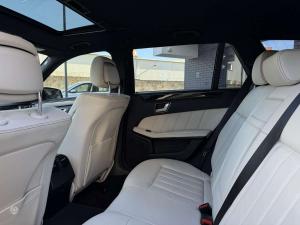 Black Mercedes-Benz E 320 2014 in Vilnius, with an engine capacity of 3.00 L and mileage of 263 thousand km for 8999 €, photo 13 on AUTOMOTO.COM.LV