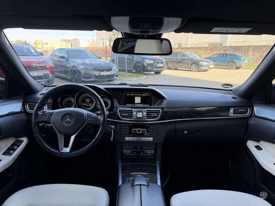 Melns Mercedes-Benz E 320 2014 Viļņa, ar dzinēja tilpumu 3.00 L un nobraukumu 263 tūkst. km par 8999 €, foto 14 vietnē AUTOMOTO.COM.LV