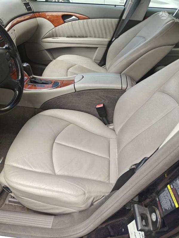 Zils Mercedes-Benz E 320 2008 Klaipėda, ar dzinēja tilpumu 3.00 L un nobraukumu 280 tūkst. km par 3350 €, foto 6 vietnē AUTOMOTO.COM.LV