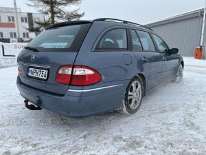 Blue Mercedes-Benz E 320 2004 in Marijampole, with an engine capacity of 3.20 L and mileage of 302 thousand km for 2599 €, photo 7 on AUTOMOTO.COM.LV