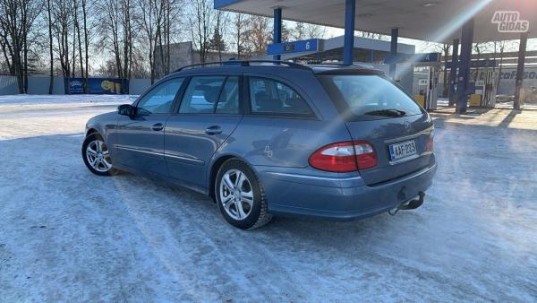 Zils Mercedes-Benz E 320 2005 Marijampole, ar dzinēja tilpumu 3.20 L un nobraukumu 300 tūkst. km par 2599 €, foto 8 vietnē AUTOMOTO.COM.LV