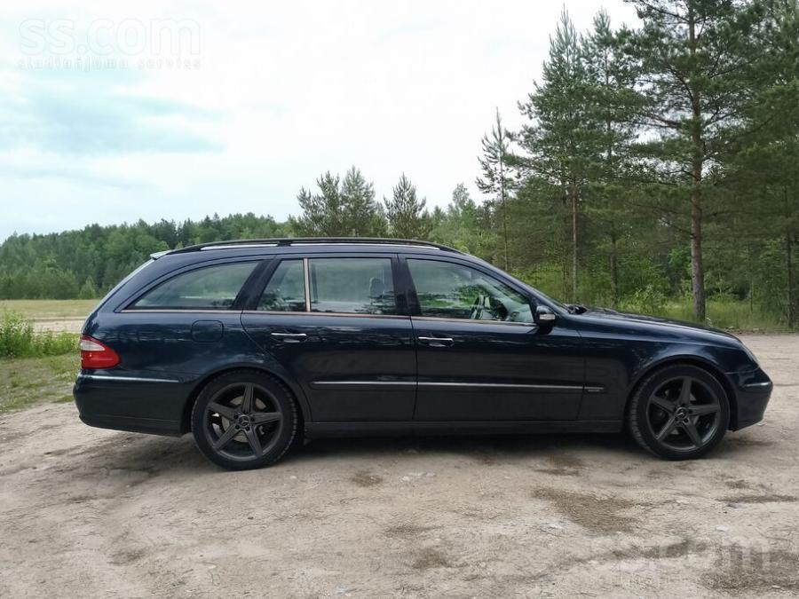 Zils Mercedes-Benz E 320 2005 Madona, ar dzinēja tilpumu 3.20 L un nobraukumu 418 tūkst. km par 2500 €, foto 9 vietnē AUTOMOTO.COM.LV