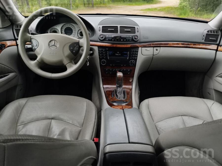 Zils Mercedes-Benz E 320 2005 Madona, ar dzinēja tilpumu 3.20 L un nobraukumu 418 tūkst. km par 2500 €, foto 11 vietnē AUTOMOTO.COM.LV