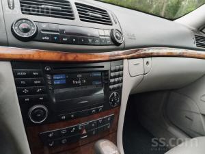 Zils Mercedes-Benz E 320 2005 Madona, ar dzinēja tilpumu 3.20 L un nobraukumu 418 tūkst. km par 2500 €, foto 15 vietnē AUTOMOTO.COM.LV
