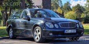 Синий Мерседес Е 320 2005 в Даугавпилс, объемом двигателя 3.20 л и пробегом 307 тыс. км за 2700 €, фото 5 на AUTOMOTO.COM.LV