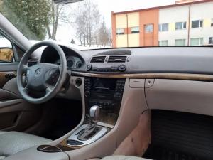 Коричневый Мерседес Е 320 2004 в Екабпилс, объемом двигателя 3.20 л и пробегом 414 тыс. км за 2490 €, фото 21 на AUTOMOTO.COM.LV
