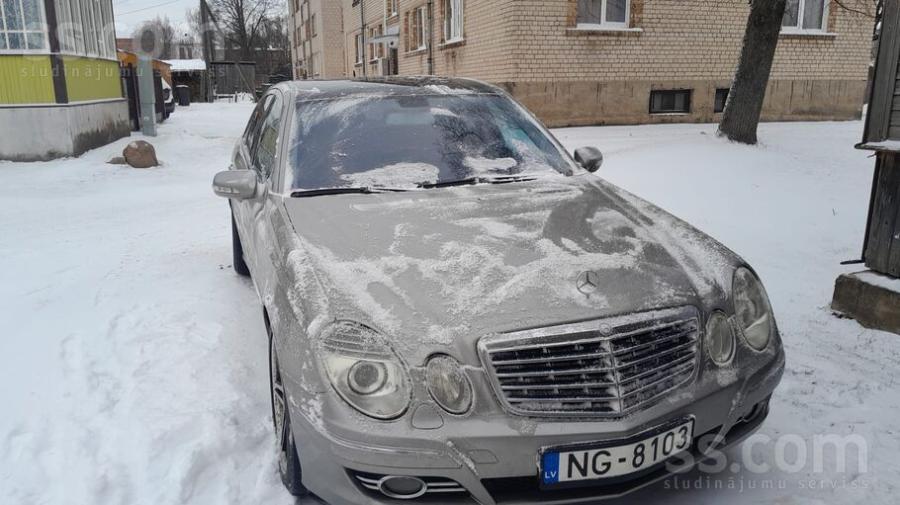 Brūns Mercedes-Benz E 320 2006 Daugavpils, ar dzinēja tilpumu 3.00 L un nobraukumu 0 tūkst. km par 3900 €, foto 1 vietnē AUTOMOTO.COM.LV