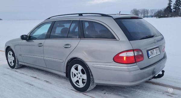 Brūns Mercedes-Benz E 320 2004 Šauļi, ar dzinēja tilpumu 3.22 L un nobraukumu 707 tūkst. km par 2400 €, foto 6 vietnē AUTOMOTO.COM.LV