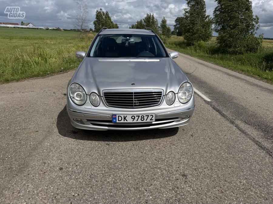 Mercedes-Benz E 320 2004 Šilutė, ar dzinēja tilpumu 3.20 L un nobraukumu 184 tūkst. km par 2700 €, foto 3 vietnē AUTOMOTO.COM.LV