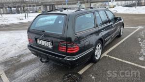Green Mercedes-Benz E 320 2000 in Riga, with an engine capacity of 3.20 L and mileage of 419 thousand km for 2500 €, photo 11 on AUTOMOTO.COM.LV