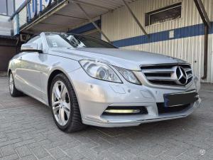 Grey Mercedes-Benz E 320 2011 in Silute, with an engine capacity of 3.00 L and mileage of 263 thousand km for 7999 €, photo 14 on AUTOMOTO.COM.LV