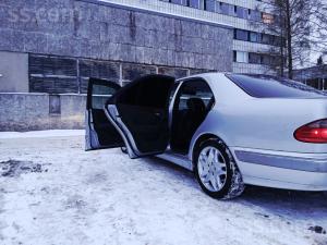 Pelēks Mercedes-Benz E 320 2001 Rīga, ar dzinēja tilpumu 3.20 L un nobraukumu 395 tūkst. km par 1950 €, foto 10 vietnē AUTOMOTO.COM.LV