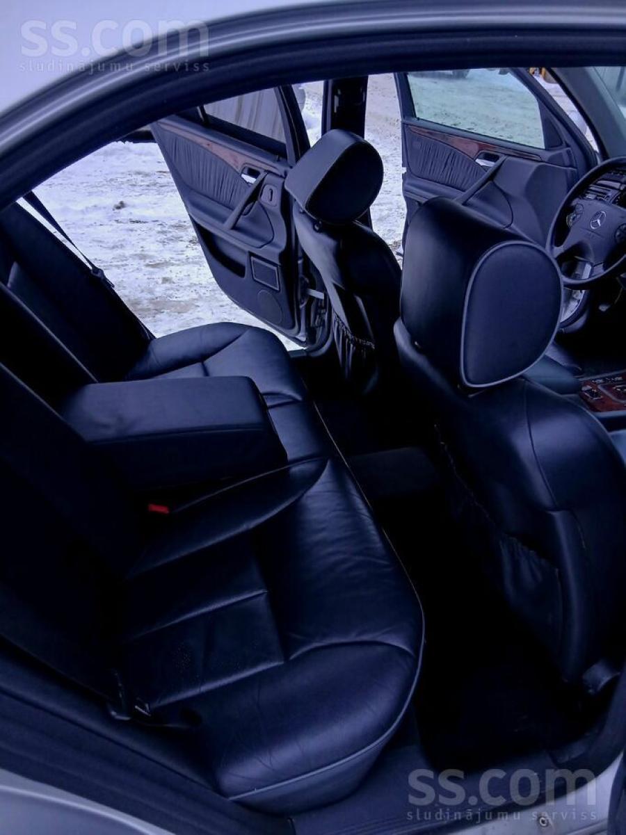 Pelēks Mercedes-Benz E 320 2001 Rīga, ar dzinēja tilpumu 3.20 L un nobraukumu 395 tūkst. km par 1950 €, foto 15 vietnē AUTOMOTO.COM.LV