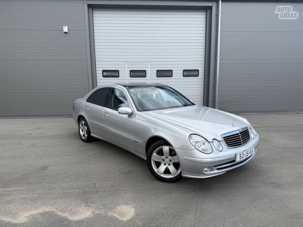 Pelēks Mercedes-Benz E 320 2002 Viļņa, ar dzinēja tilpumu 3.20 L un nobraukumu 367 tūkst. km par 3200 €, foto 1 vietnē AUTOMOTO.COM.LV