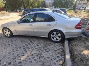 Серый Мерседес Е 320 2002 в Вильнюс, объемом двигателя 3.20 л и пробегом 369 тыс. км за 4100 €, фото 11 на AUTOMOTO.COM.LV