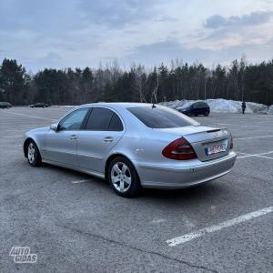 Grey Mercedes-Benz E 320 2003 in Klaipeda, with an engine capacity of 3.20 L and mileage of 400 thousand km for 2800 €, photo 3 on AUTOMOTO.COM.LV